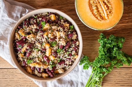 Salade haricots rouges, quinoa, melon et menthe - Une recette d'aucy